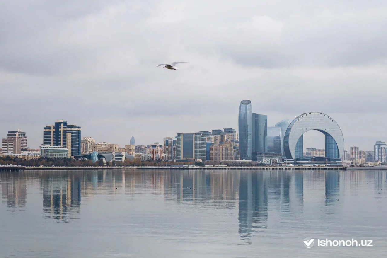 Карашма денгизни кўрдим…*